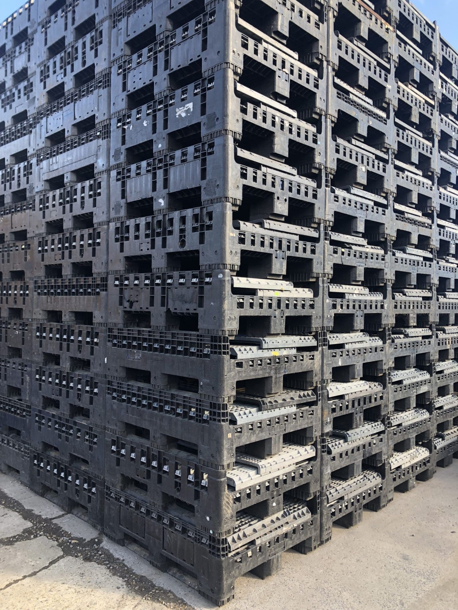 How Foldable Pallet Boxes Improve Warehouse Efficiency | Plastic ...